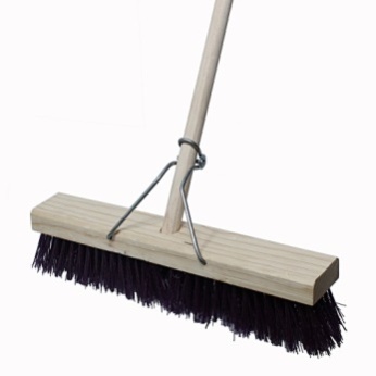 A563- BROOM PLATFORM HARD 450 18 – BCC Home Housewares and more